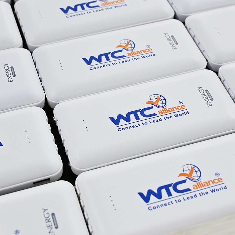 โรงงาน แบตสำรอง power bank | ผลงานพาวเวอร์แบงค์ สกรีนโลโก้ WTC alliance
